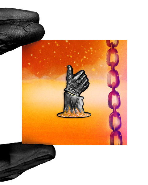 Midnight Dogs "Thumbs Up" pin – Gallery1988