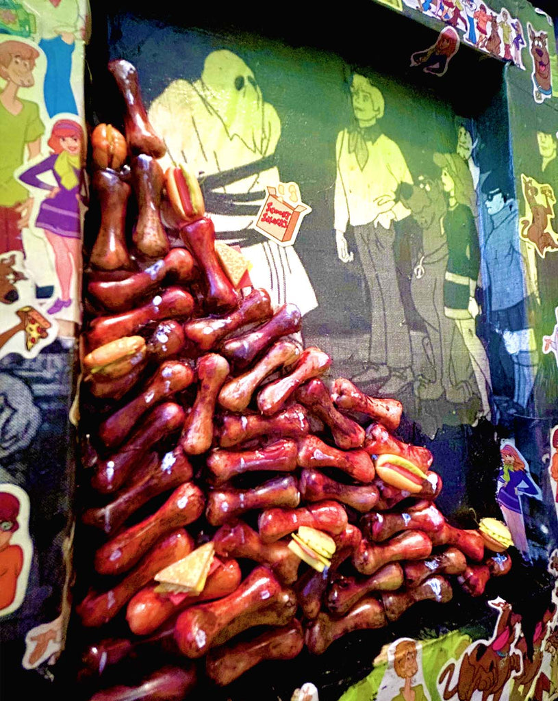 Darcy Yates "スクービースナック (Scooby Snacks)" – Gallery1988