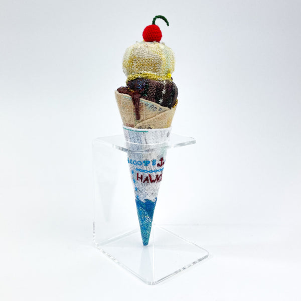 Alicja Kozlowska "SCOOPS AHOY ICE CREAM" – Gallery1988